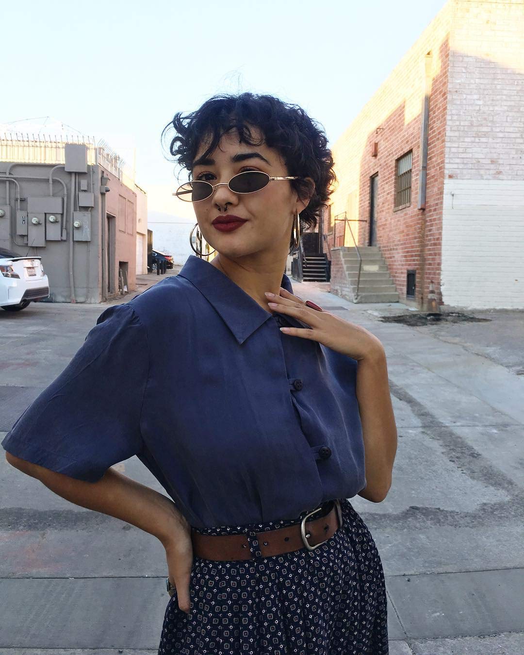 COASION Vintage Small Oval Aesthetic Sunglasses Retro for Women Men Hippie Cool Metal Frame Sun Glasses (Gold Frame/Black Lens)
