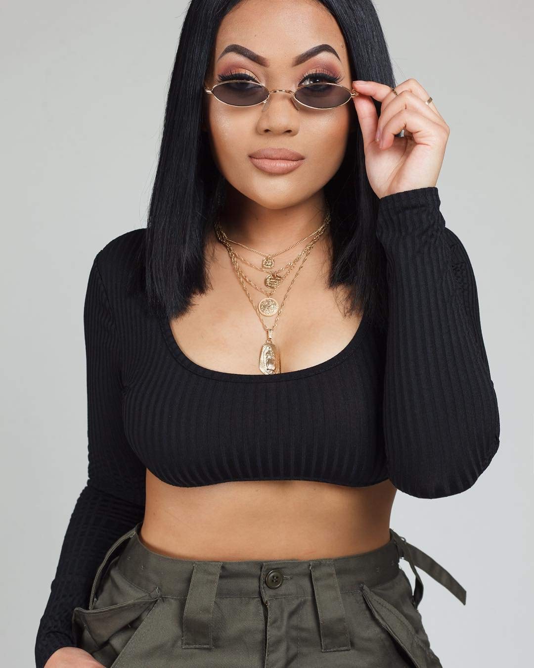 COASION Vintage Small Oval Aesthetic Sunglasses Retro for Women Men Hippie Cool Metal Frame Sun Glasses (Gold Frame/Black Lens)