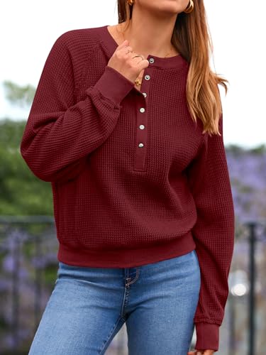 PRETTYGARDEN Women Drop Shoulder Long Sleeve Sweatshirt Fall v Neck Oversized Crop Pullover Winter Waffle Knit Henley Tops Button Down Shirt (Jujube Red, XX-Large)