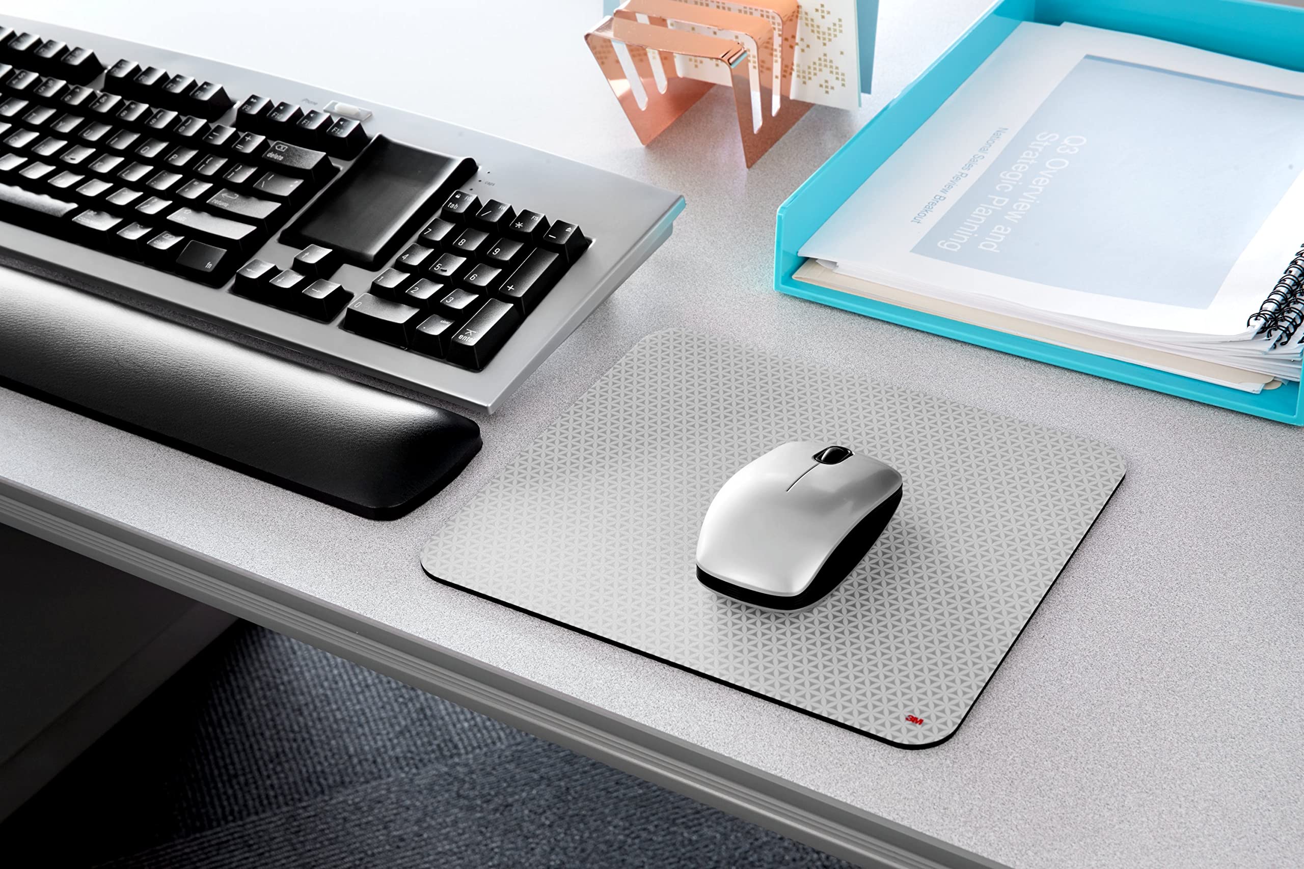 3M Precise Mouse Pad Enhances the Precision of Optical Mice at Fast Speed, 9 in x 8 in (MP114-BSD1)