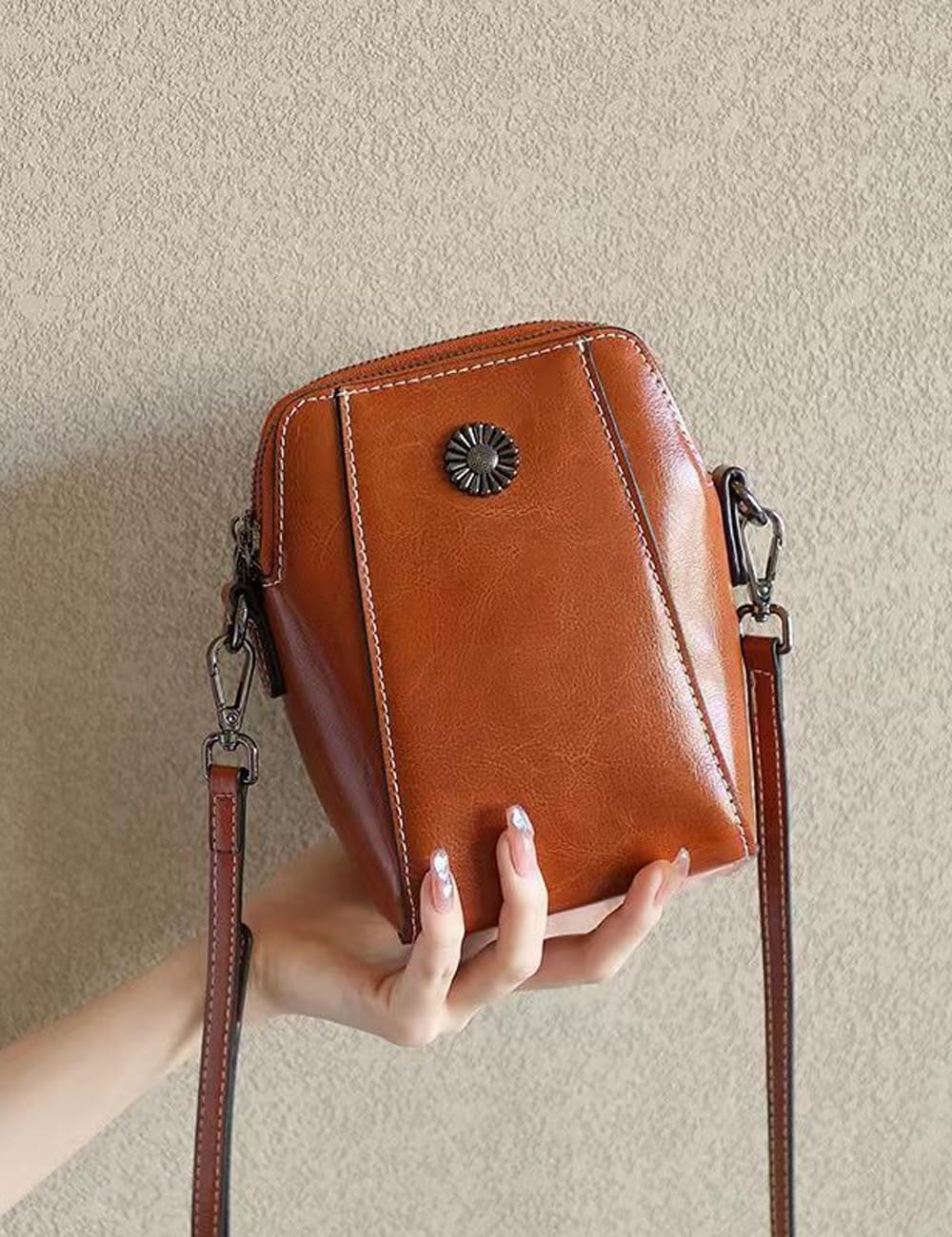 Cesssfle Leather The Happy Wind Purse Retro All-Match Vertical Cellphone Crossbody Purse for Women Western Fall Small Crossbody Purseā¦