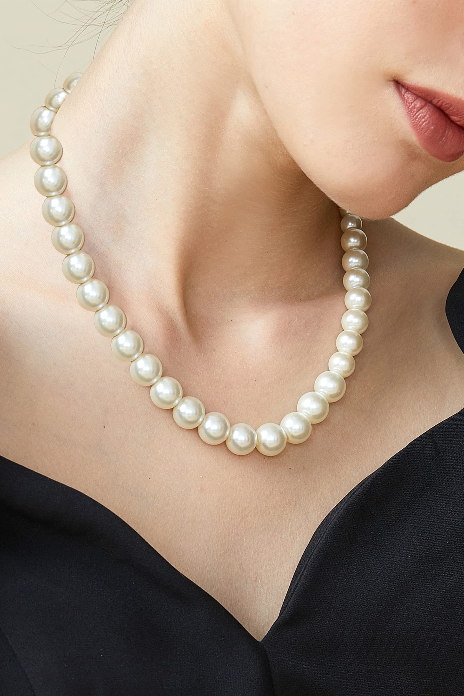 BABEYOND Round Imitation Pearl Necklace Wedding Pearl Necklace for Brides