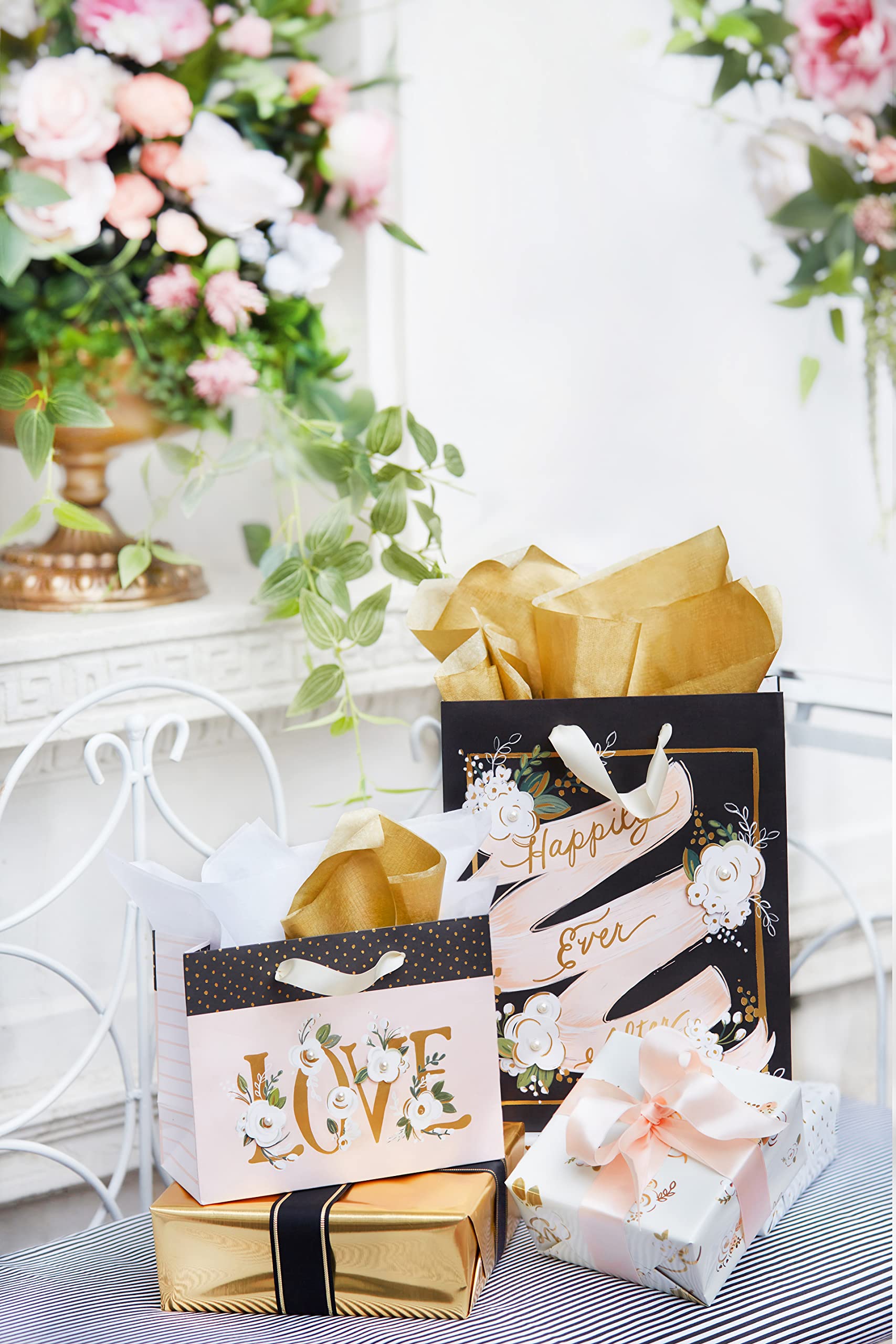 Papyrus 9" Medium Gift Bag (Love) for Weddings, Bridal Showers, Birthdays, Baby Showers and All Occasions (1 Bag)