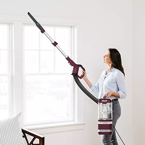 Shark Navigator QU400Q Lift-Away ADV Upright Vacuum with PowerFins and Self-Cleaning Brushroll (Renewed) (Gray)