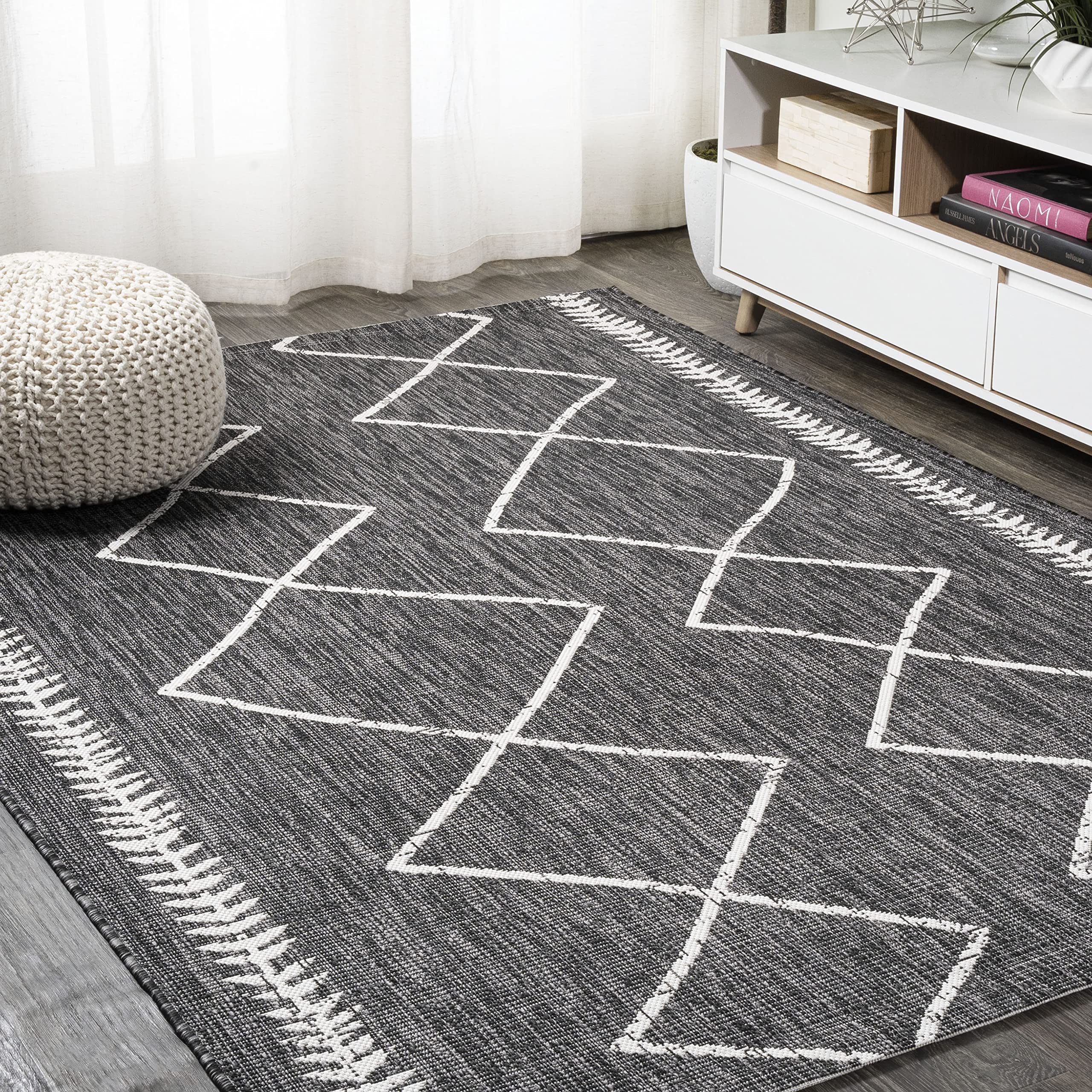JONATHAN Y SMB129E-8 Derya Tribal Diamond Trellis Indoor Outdoor Area-Rug Bohemian Contemporary Easy-Cleaning Bedroom Kitchen Backyard Patio Non Shedding, 8 X 10, Black/Ivory