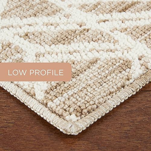 TOWN & COUNTRY EVERYDAY Walker Modern Diamond Everwash™ Washable Multi-Use Decorative Rug, Tufted Kitchen Runner Rug, Low-Profile Door Mat, Bath Rug with Non-Slip Backing, Beige, 24"x72"