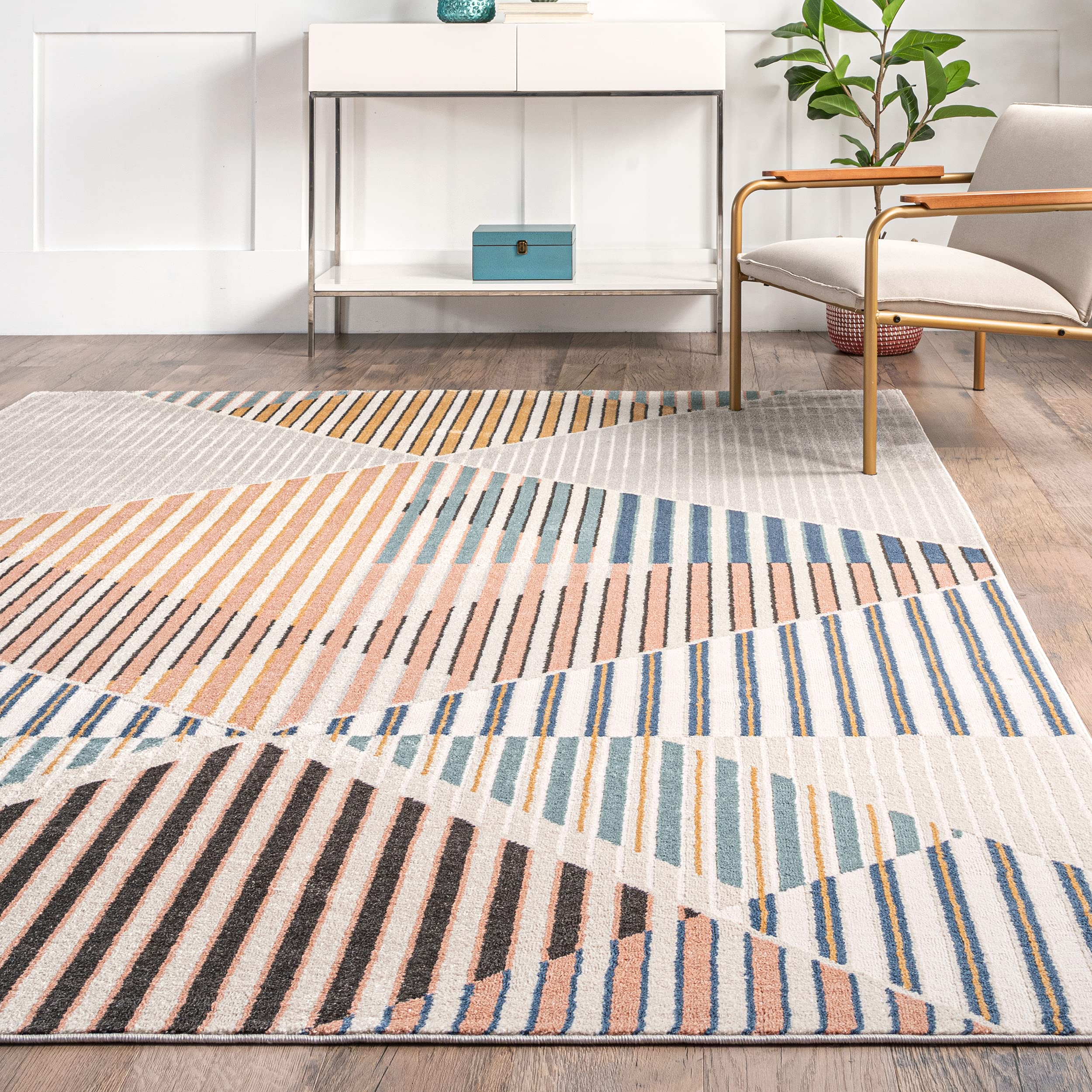nuLOOM Skyler Contemporary Geometric Diamond Area Rug, 4x6, Beige