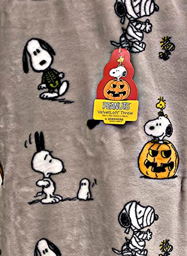 Peanuts Gang Snoopy Halloween Velvet Soft Plush Throw Featuring Beloved Snoopy & Woodstock with Halloween Motif | 50" x 70"