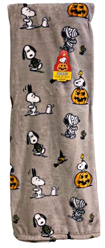 Peanuts Gang Snoopy Halloween Velvet Soft Plush Throw Featuring Beloved Snoopy & Woodstock with Halloween Motif | 50" x 70"