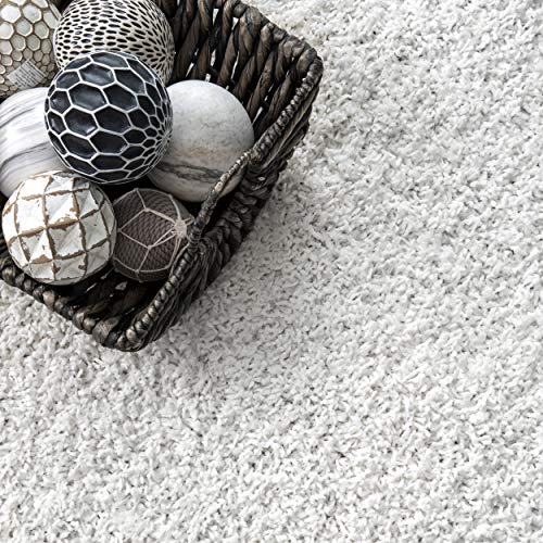 nuLOOM Wowshag Area Rug, 5' 3" x 7' 6", White