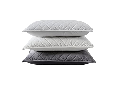 Vera Wang - King Quilt Set, Luxurious Velvet Bedding with Matching Shams, Lightweight Home Decor (Diamond Velvet Natural Ivory, King)