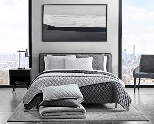 Vera Wang - King Quilt Set, Luxurious Velvet Bedding with Matching Shams, Lightweight Home Decor (Diamond Velvet Natural Ivory, King)