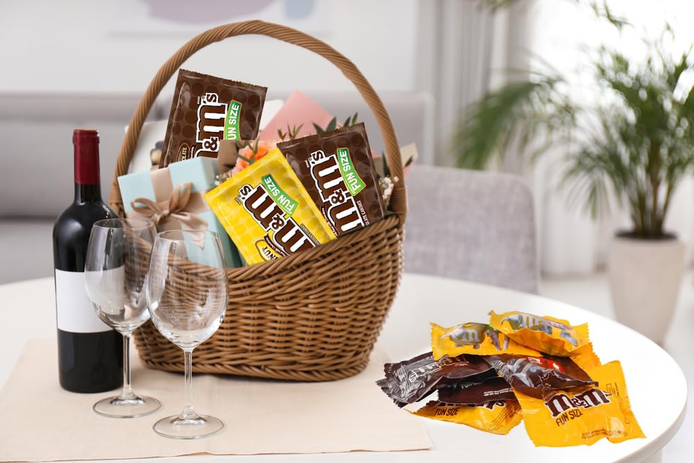 Milk Chocolate and Peanut Chocolates - 4 Pounds - Individually Wrapped Chocolate Candy - Fun Size - Bulk Packs of Chocolate and Peanut Candies