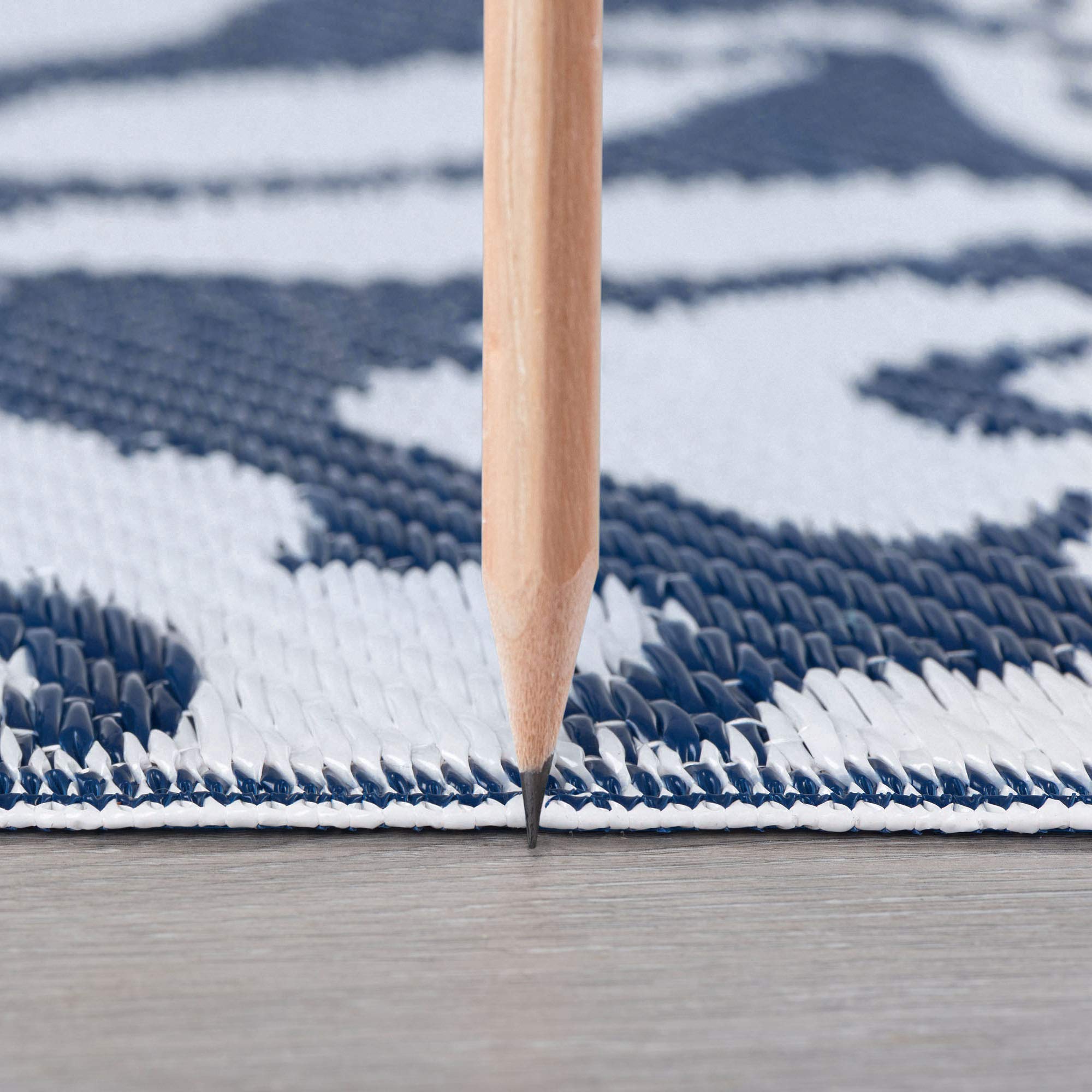 Reversible Plastic Straw, Water Resistant Outdoor Rug 6x9 for Patio, Deck, Porch, Camping, RV | Fade Resistant Outside Area Rugs for Patios | Size 5'11'' x 8'10''