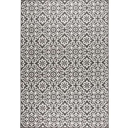 Nicole Miller New York Patio Country Danica Transitional Geometric Indoor/Outdoor Area Rug, Black/Grey, 1'9"x2'11"