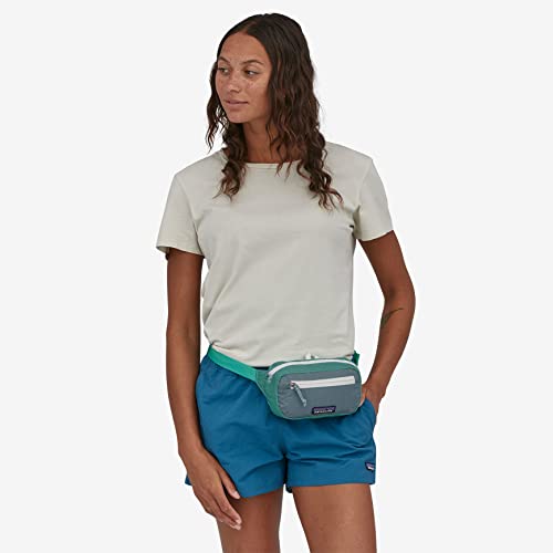 PATAGONIA Ultralight Black Hole Mini Hip Pack, Fresh Teal w/ Plume Grey