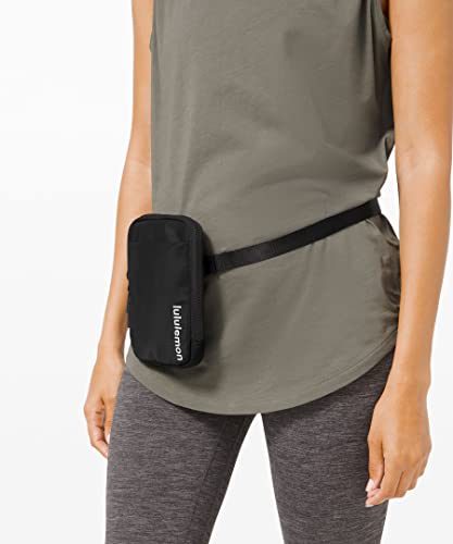 Lululemon Easy Access Crossbody (BLK)