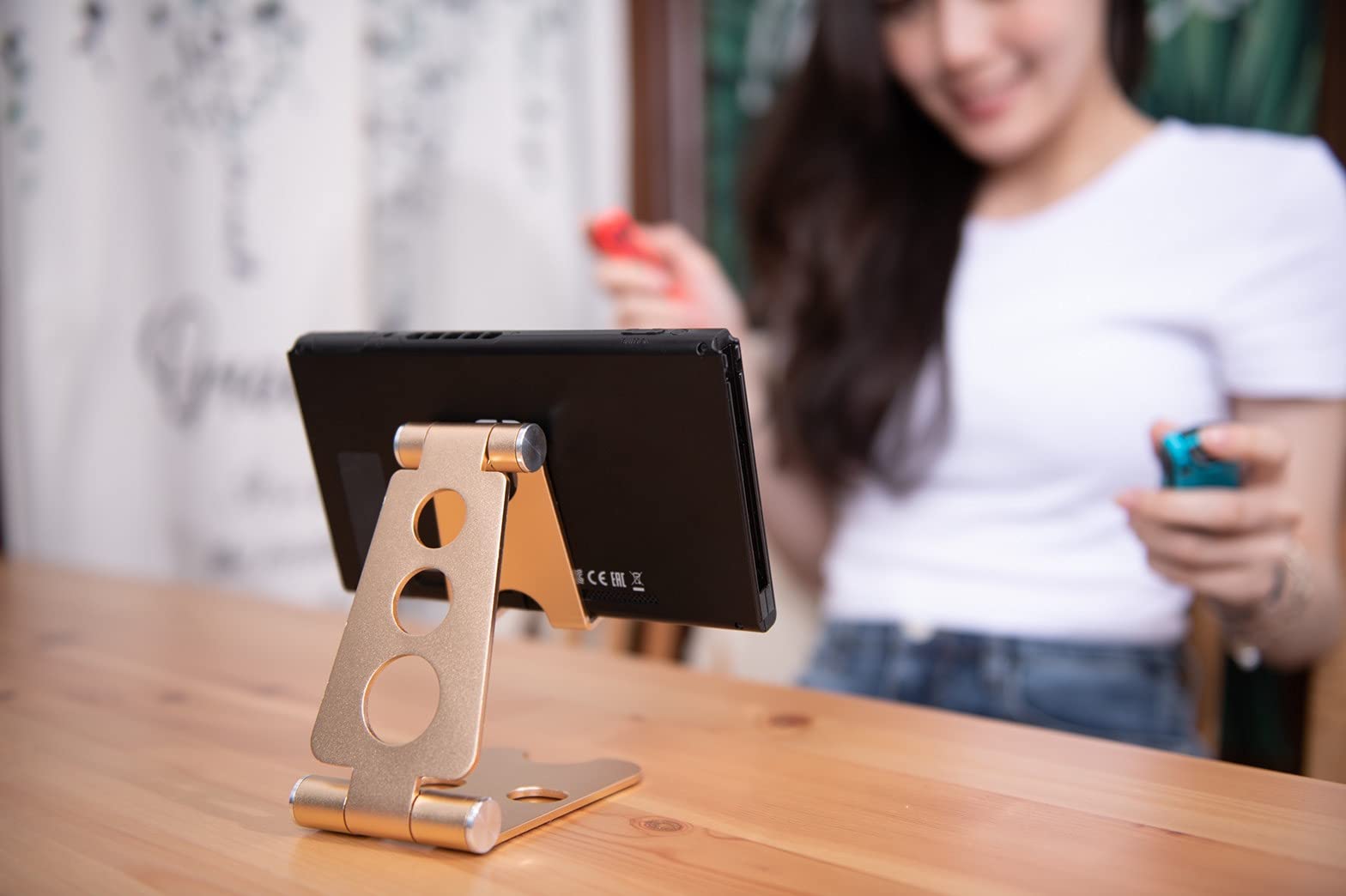 GAME'NIR Multi-Angle Adjustable Compact Metal Foldable Holder Stand for Nintendo Switch, iPad, iPhone, Samsung Galaxy, Google Nexus, Switch Stand, tablet stand holder, Mobile phone holder stand, BLACK