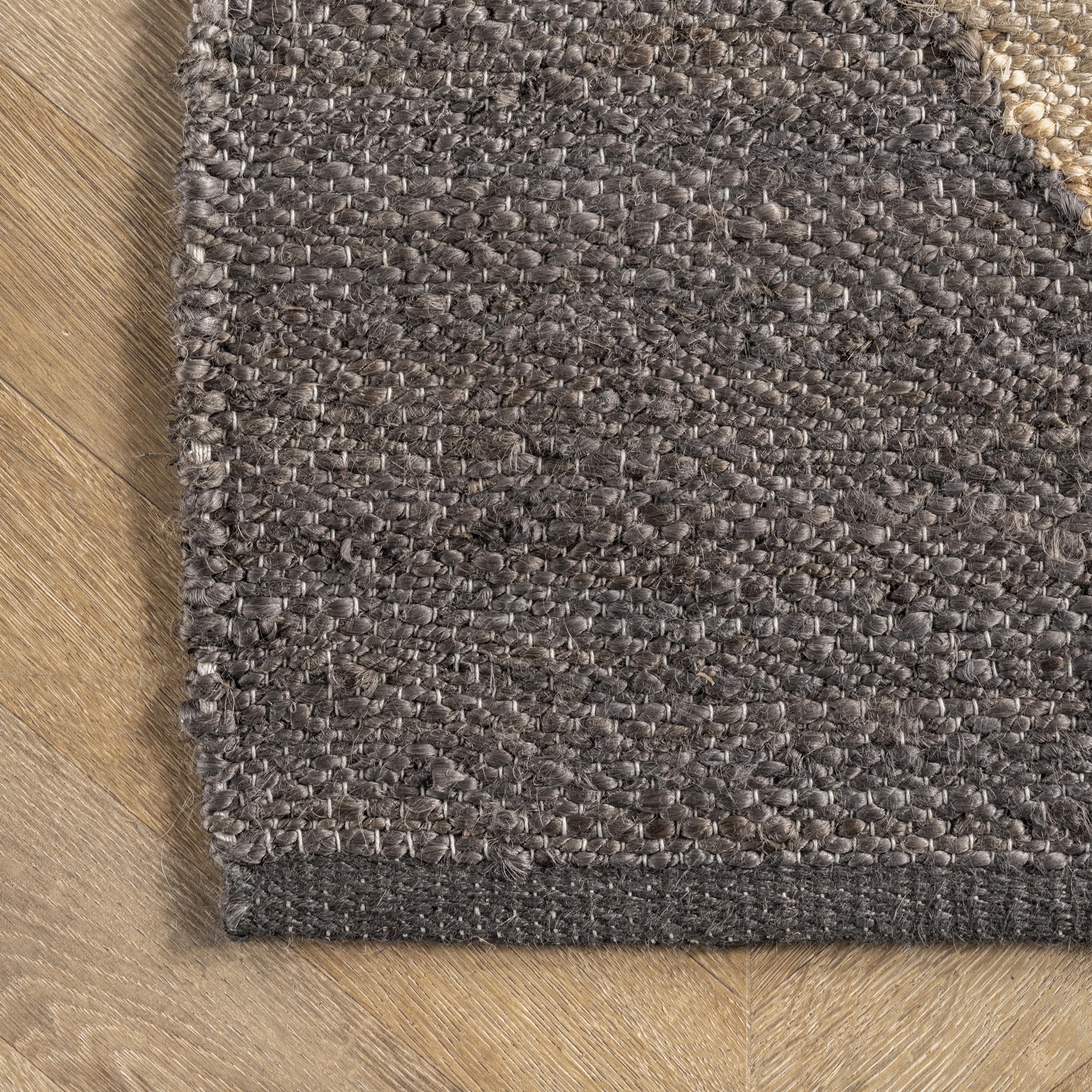 nuLOOM Pandora Diamond Jute Area Rug - 8x10, Global Inspired Black/Ivory Neutral Rug for Dining, Living, Kitchen