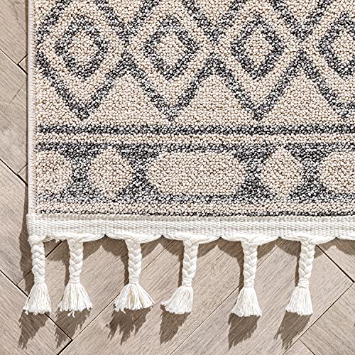 Well Woven Zafir Ivory Tribal Diamond Medallion Area Rug 8x10 (7'10" x 10'6")