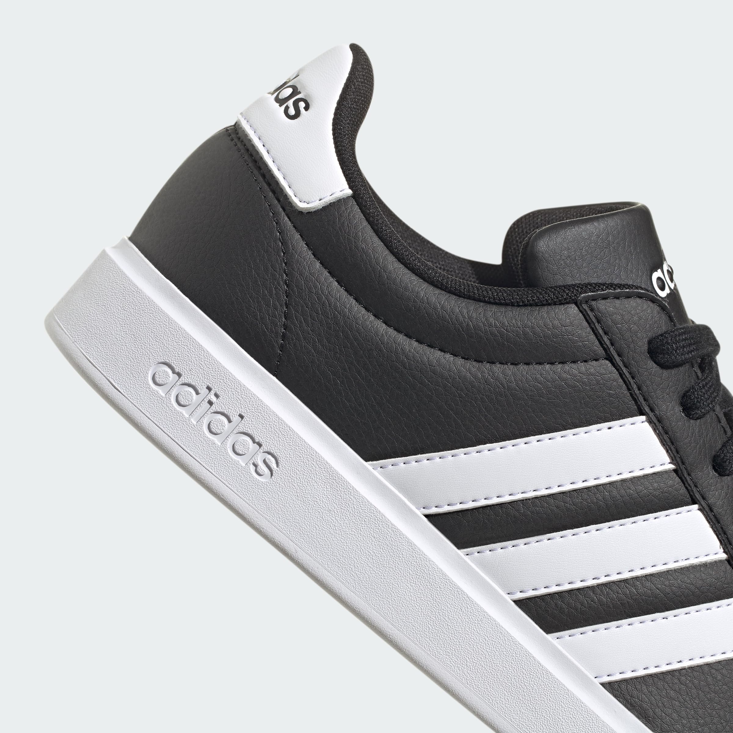adidas Men's Grand Court 2.0 Tennis Shoe