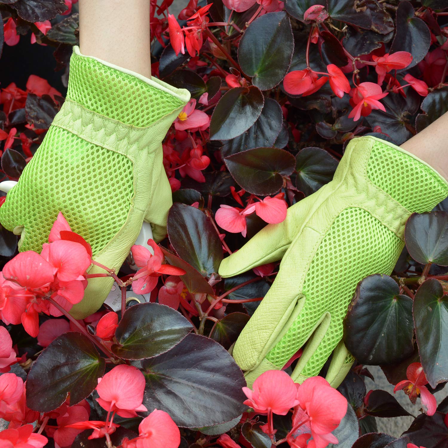 HANDLANDY Leather Gardening Gloves for Women, 3D Mesh Comfort Fit- Improves Dexterity and Breathability, Pigskin Scratch Resistance Garden Yard Working Gloves (Medium, Green)