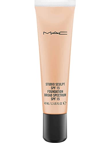 MAC Studio Sculpt Spf15 Foundation - Nc35 40 ml /1.3 oz