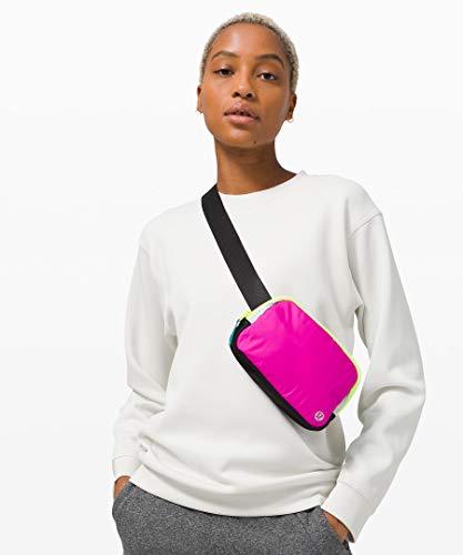 Lululemon Everywhere Belt Bag 1L (Highlight Purple/Vapor/Intense Teal)