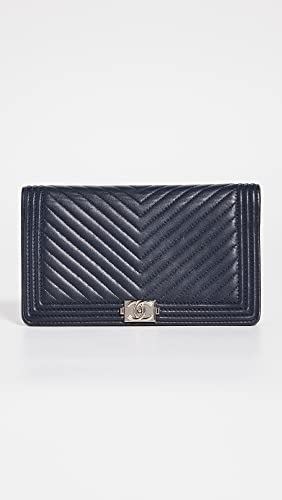 CHANEL Women's Pre-Loved Navy Lambskin Chevron Boy Long Flap Wallet, Navy, Blue, One Size