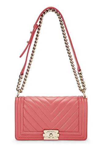 CHANEL, Pre-Loved Pink Chevron Calfskin Boy Bag Medium, Pink