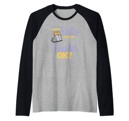 Toaster Oven Toasted Bread Toast Maker Pun Raglan Baseball Tee
