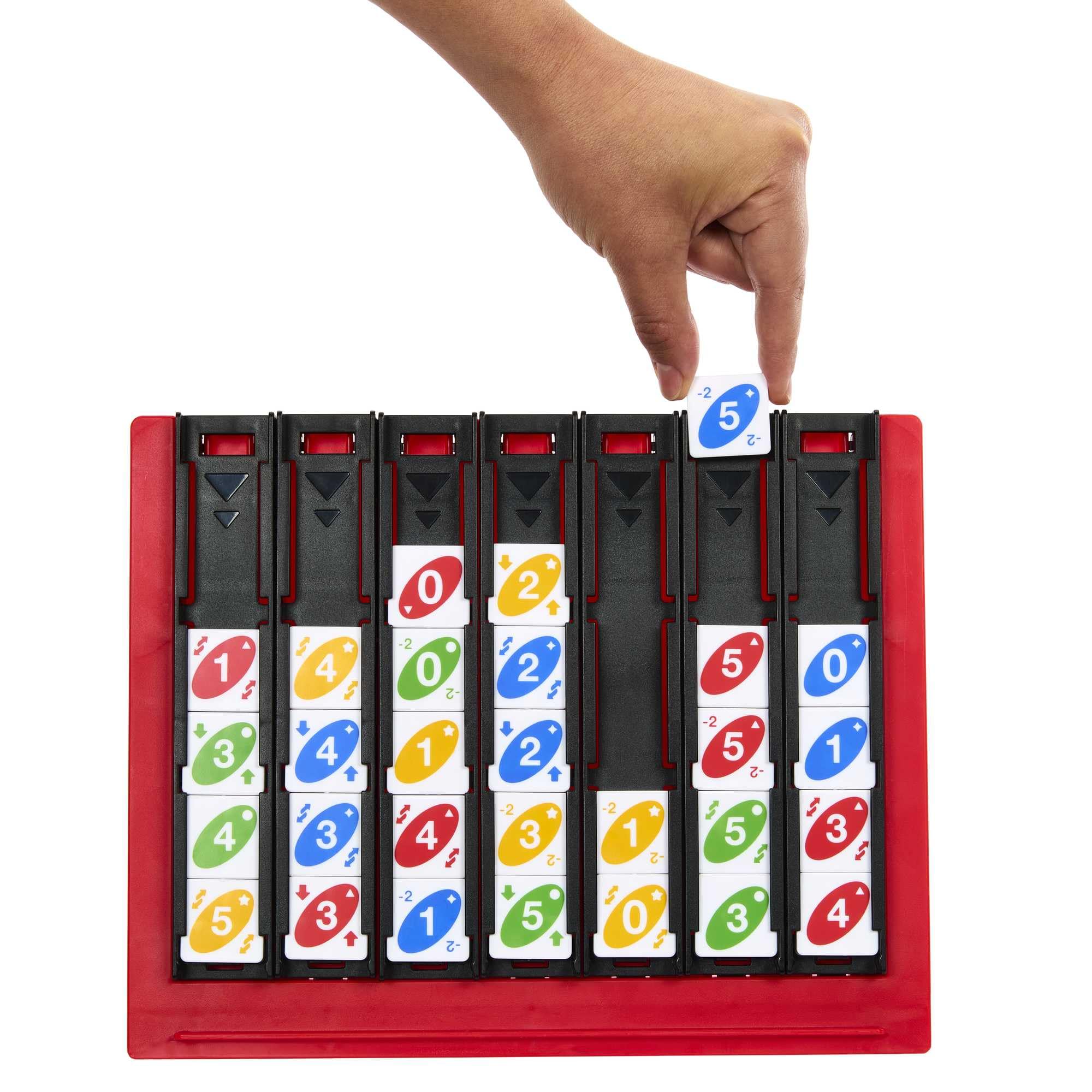 Mattel Games UNO Quatro Game with Colored Tiles & Plastic Grid for Adult, Family & Parties, 2 to 4 Players Ages 7 Years Old & Up