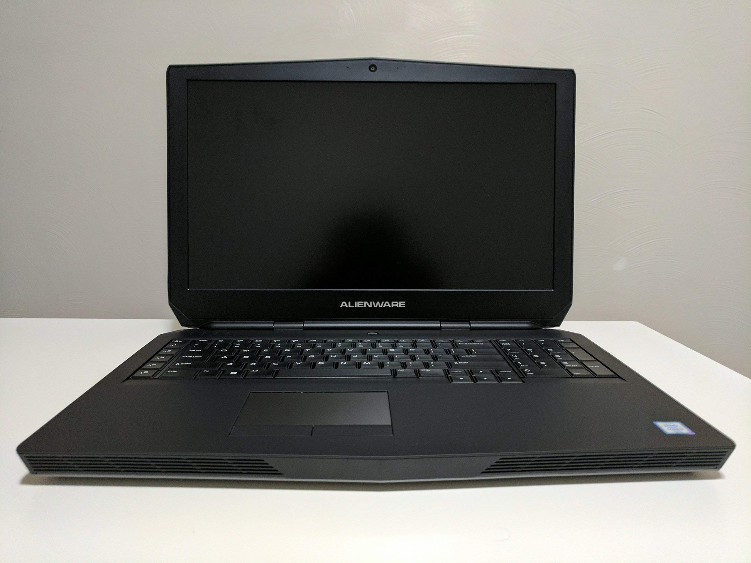 Alienware 17 R3 i7-6820HK,UHD 4K IGZO,GTX 980M 8GB DDR5,32GB RAM,256GB PCIE SSD+1TB HDD,Windows 10