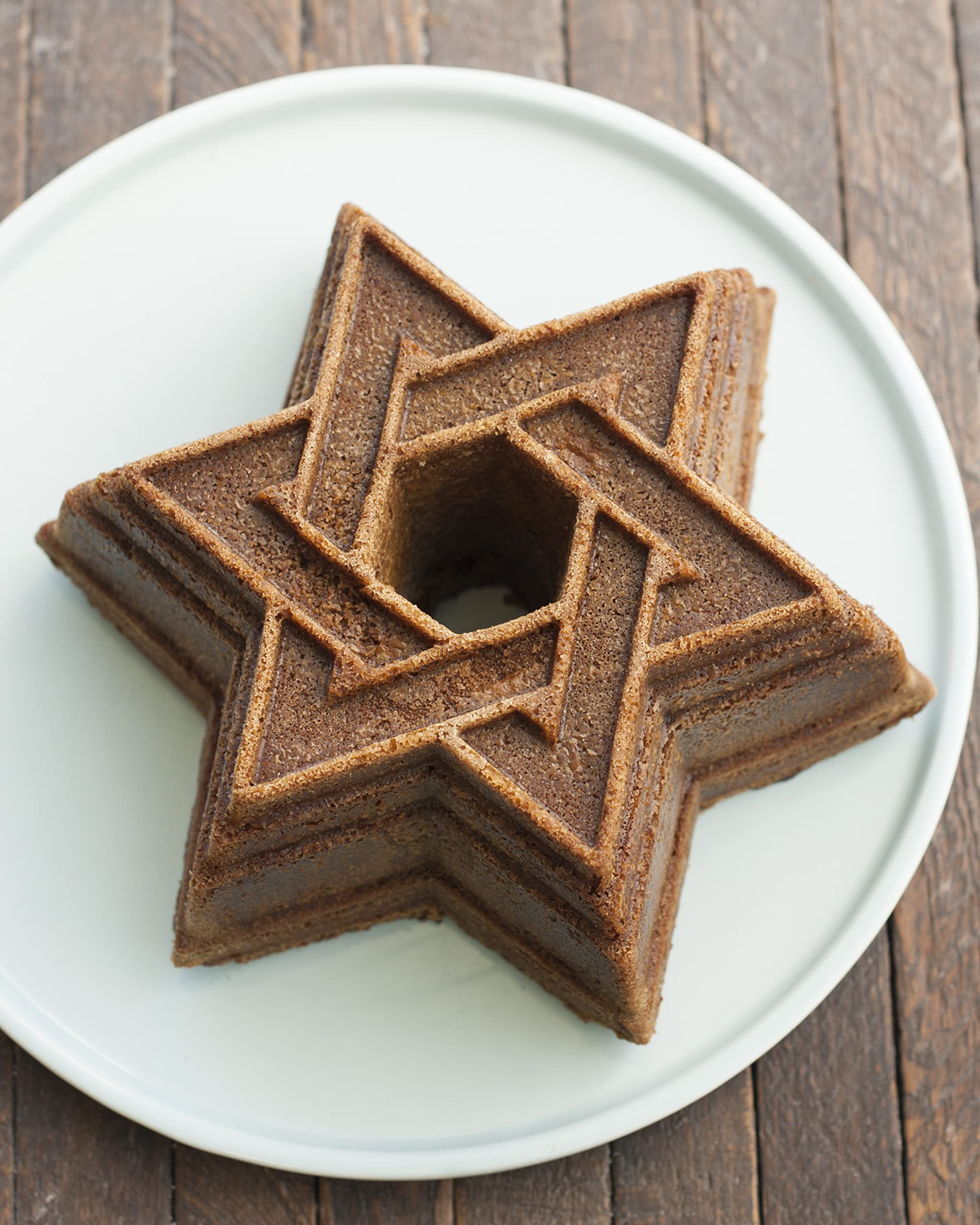Nordic Ware Star of David Bundt Pan