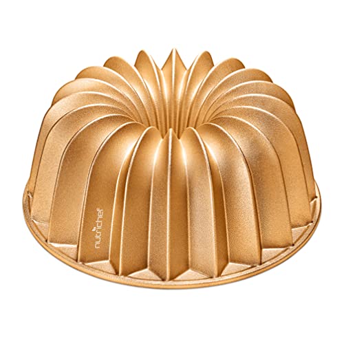 NutriChef 9-Inch Cake Pan - Thick and Heavy Cast Aluminum Bakeware Cake Mold with 2 Layers of Nonstick Coating - Fluted Lines Design for Uniform Baking Up To 500 Degrees - Easy to Clean, Gold