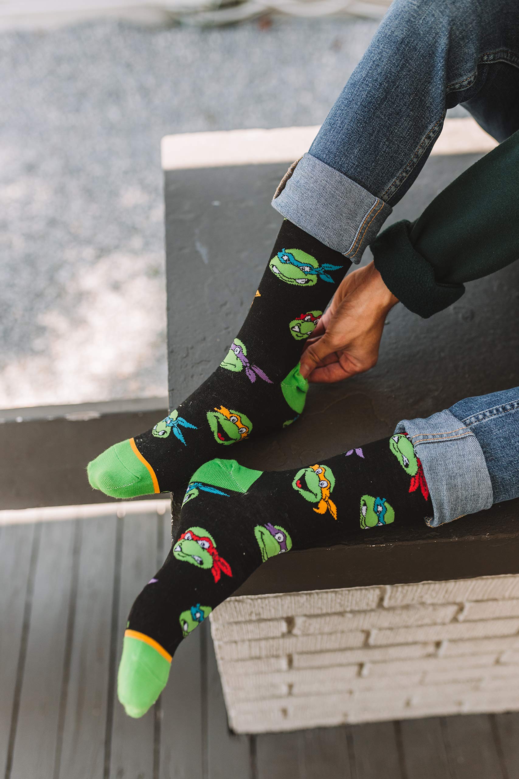 Cool Socks Retro TMNT Teenage Mutant Ninja Turtles, Novelty Crew Socks for Men