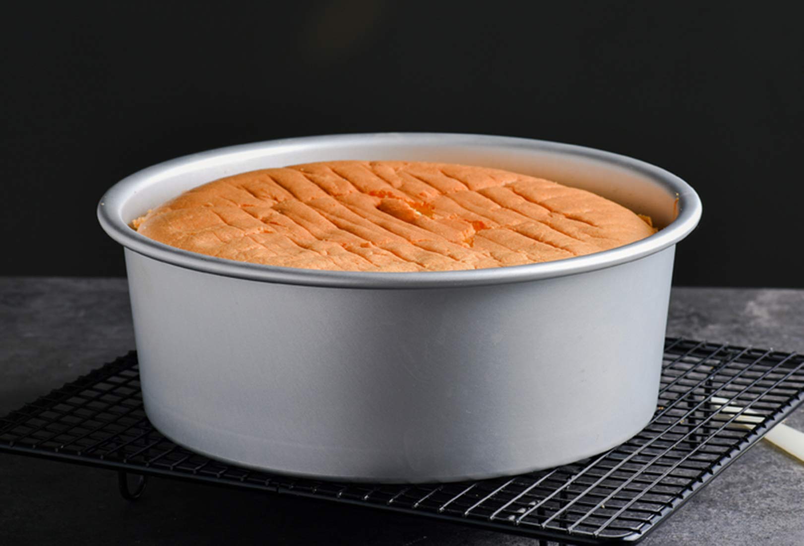 Tosnail 2 Pack 10" x 3" Round Aluminum Cake Pan with Removal Bottom