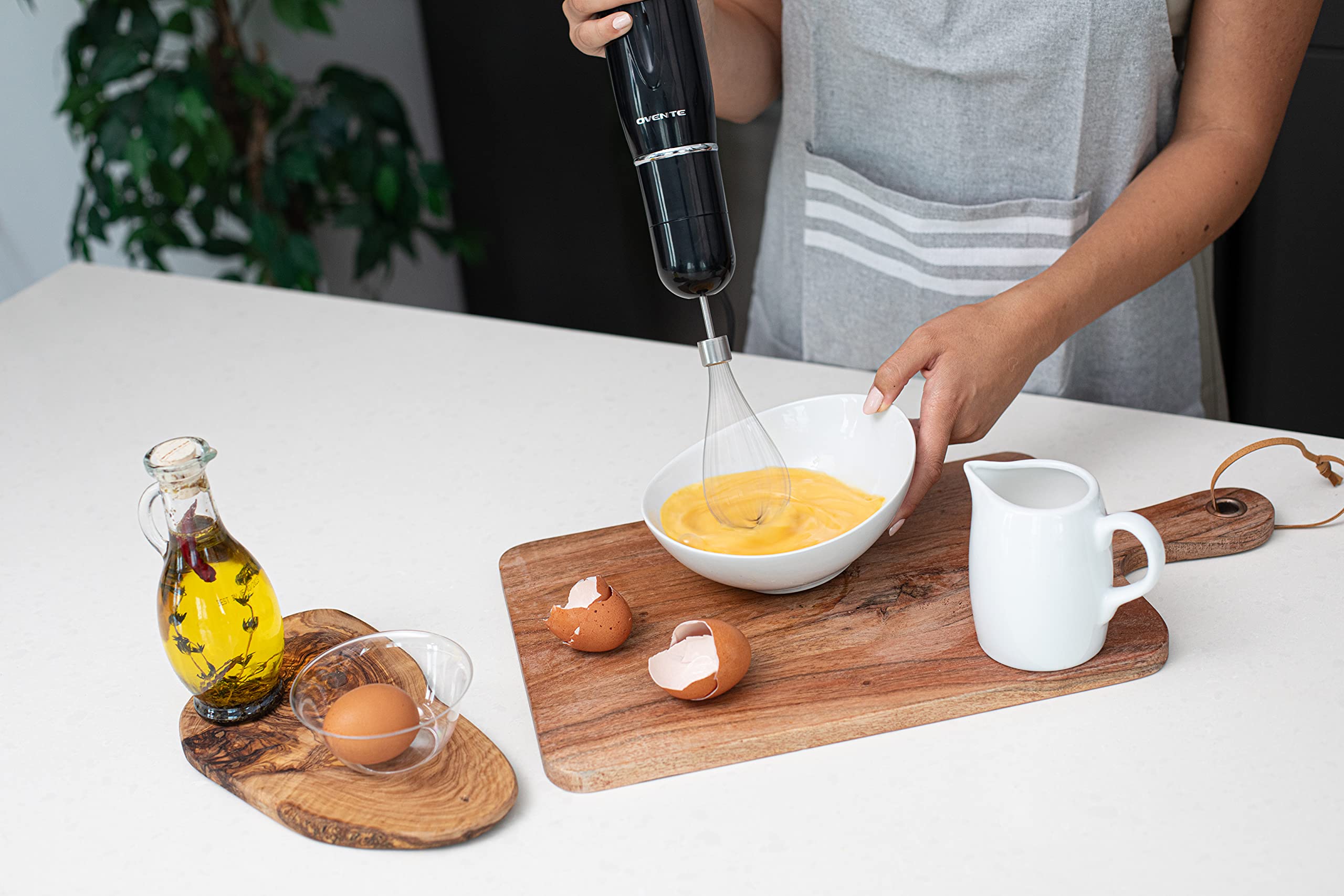 OVENTE Immersion Electric Hand Blender 300 Watt Power 2 Mix Speed with Stainless Steel Blades, Handheld Stick Mixer Set with Egg Whisk Attachment Mixing Beaker and BPA-Free Food Chopper, Black HS565B