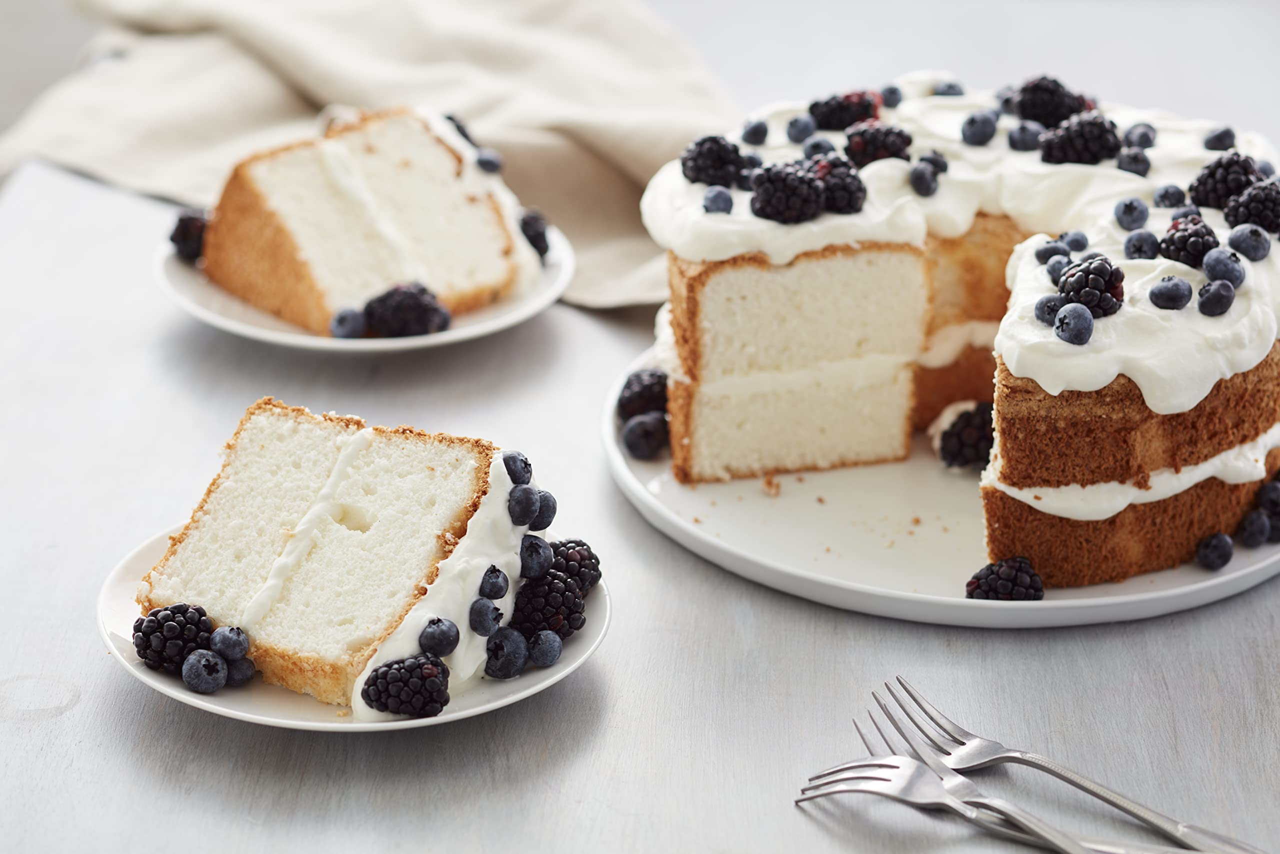 Wilton Advance Select Non-Stick Angel Food Cake Pan, 9.5 Inch, 2-Piece, Steel, Silver
