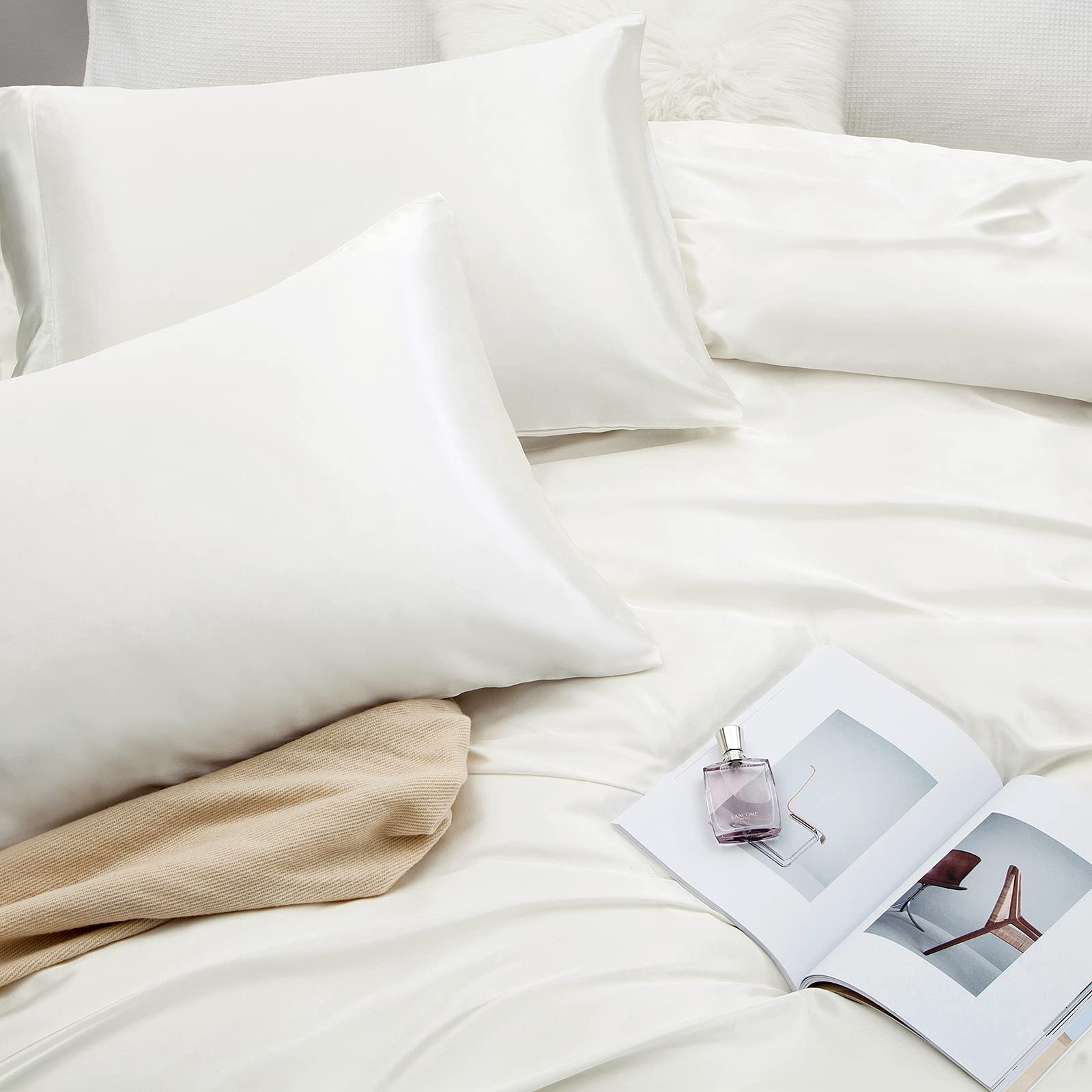 Vonty Satin Sheets Queen Size Silky Soft Satin Bed Sheets Ivory White Satin Sheet Set, 1 Deep Pocket Fitted Sheet + 1 Flat Sheet + 2 Pillowcases