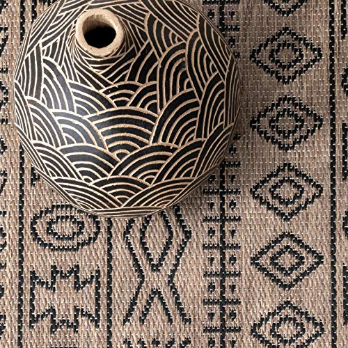 nuLOOM Jamie Aztec Indoor/Outdoor Area Rug, 3' x 5', Brown