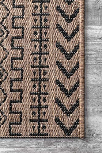 nuLOOM Jamie Aztec Indoor/Outdoor Area Rug, 3' x 5', Brown