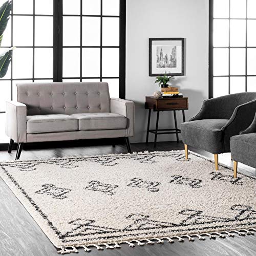 nuLOOM Mackie Moroccan Tasseled Shag Area Rug