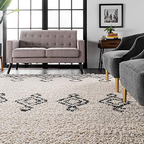 nuLOOM Mackie Moroccan Tasseled Shag Area Rug