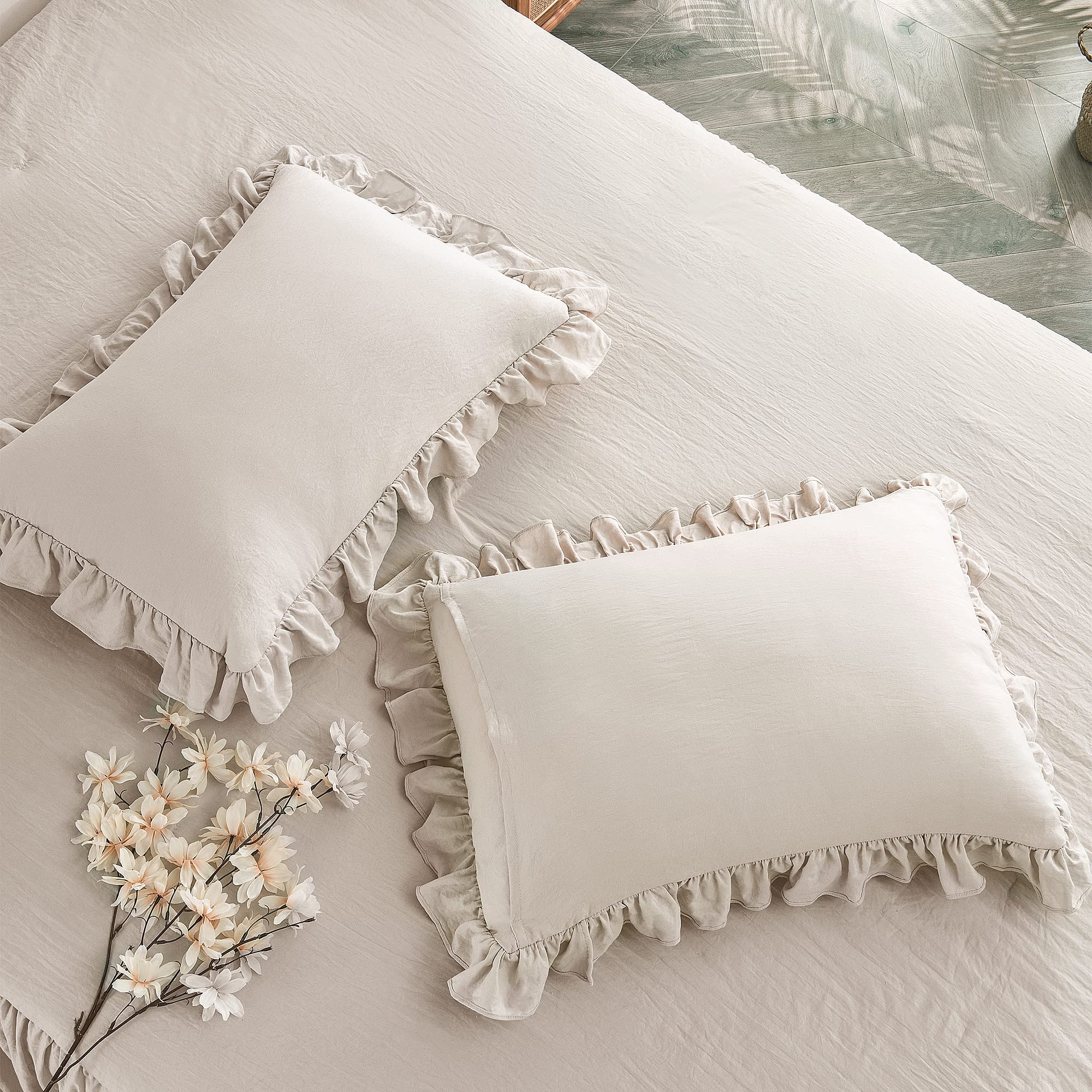 Bonlino Home Bedding Bedspread Set Quilt - Farmhouse Bedspread Summer Coverlet Bed Spreads, Lightweight Quilt Chic Vintage Bedding Ruffle Skirt Bedroom Rustic with 2 Pillow Shams (King, Wheat)