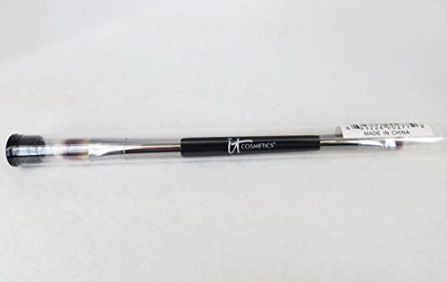 It Cosmetics "No-Tug" Heavenly Luxe Dual Eyeshadow Brush