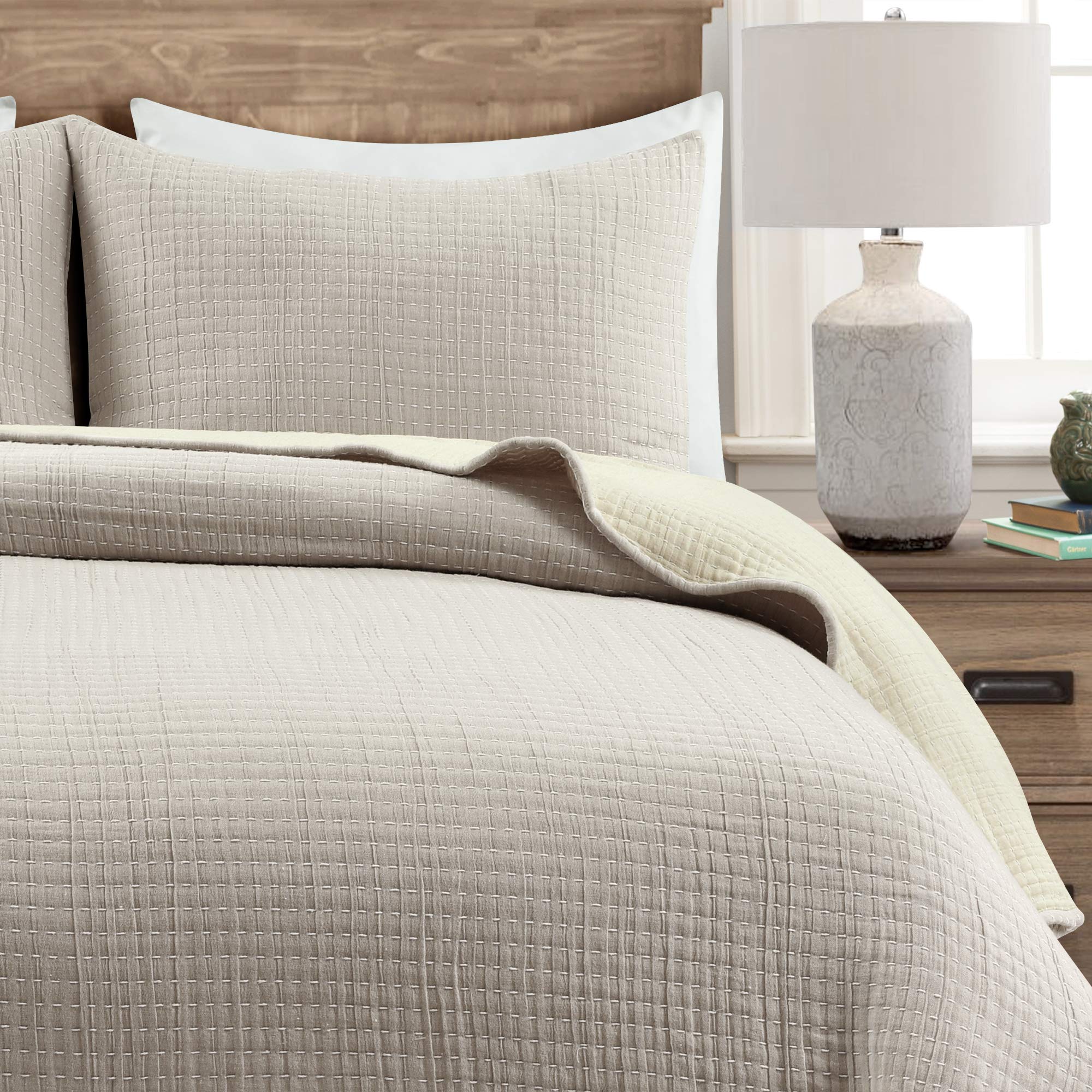Lush Decor Solid Kantha Pick Stitch Yarn Dyed Cotton Woven 3 Piece Quilt/Coverlet Set, King, Neutral & Off-White