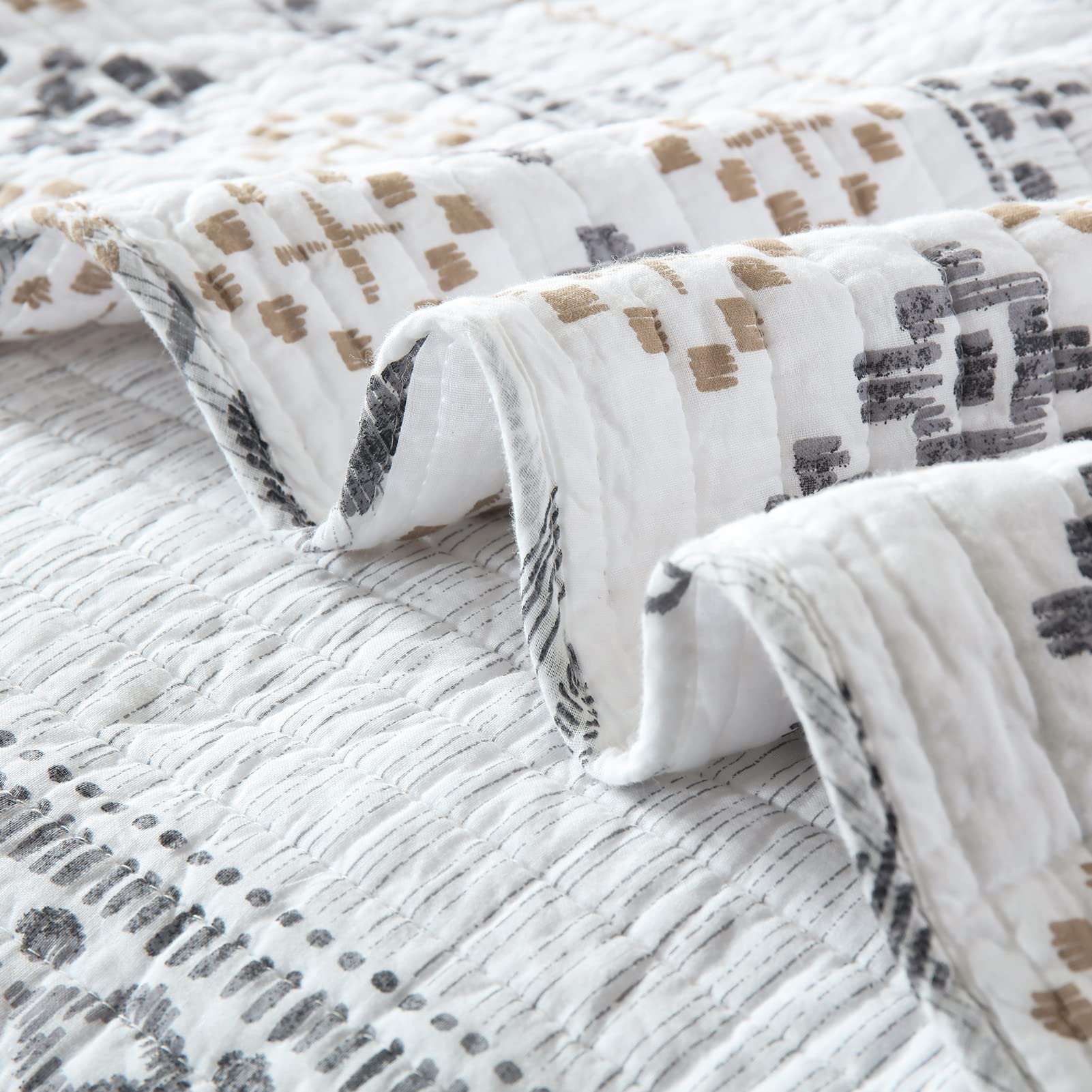 SahSahCasa Quilt King Size, Set, 100% Cotton Boho Quilt, Bedding Set Bedspreads, Bohemian Reversible Lightweight Striped Quilts Bedspread for All Season, White/Grey, 3 Pieces