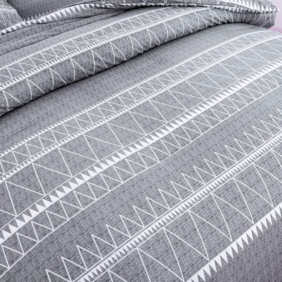 WONGS BEDDING Grey Comforter Set Queen, Soft Microfiber Reversible Gray Boho Down Alternative Comforter Set for Queen Bed- 3 Pieces (1 Solid Comforter + 2 Pillowcases), Bedding Duvet Set 90"x 90"