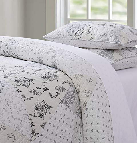 Cottage Classics Kamala Floral Cotton Pieced Quilt Set, King, Grey/Cream